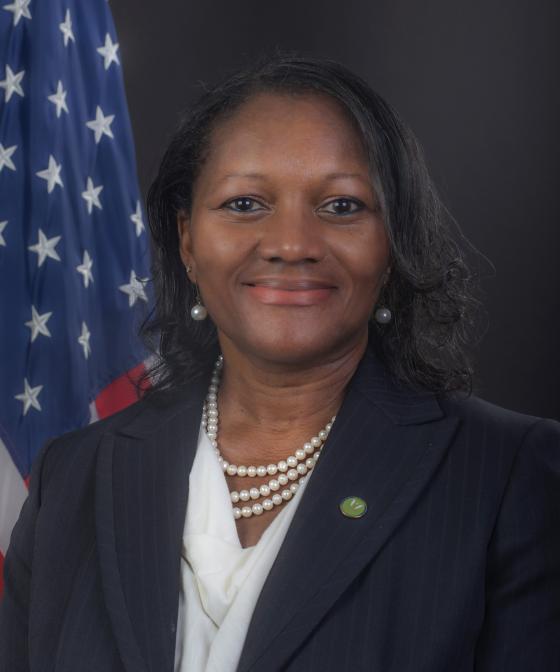 Commission Members and Senior Staff | Federal Energy Regulatory Commission